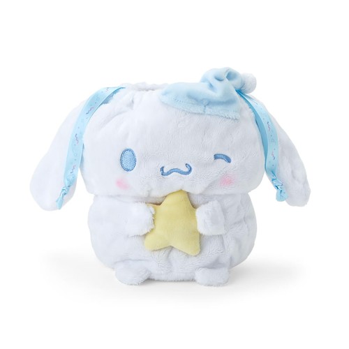 本体サイズ：約幅20×奥行11×高さ20cm※耳、紐部分含まず。主な材料・原料：ポリエステル 対象年齢3才以上※総柄デザインの部分は、商品によって柄の出方が若干異なります。※チーク部分は手作業で着色しているため、風合いが異なることがあります...