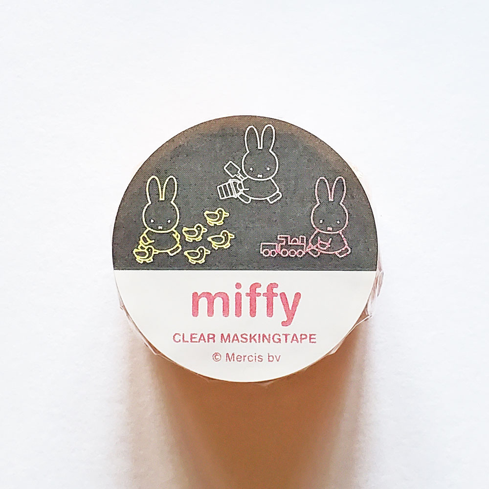 テープ幅:20mm×巻き4m　　1巻　　日本製 【素材】セロハン 下地の色を生かして貼ったり、透明な素材と組み合わせることで透け感を楽しむこともできる 透明素材のマスキングテープです