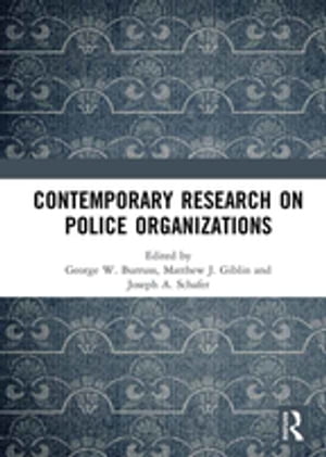 ＜p＞Much research on policing focuses on individual officer decision making in the field, but officers are positioned wit...