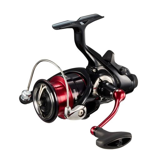 基本性能の向上と使い易さを追求したヤエンリール ギア比: 5.2 / 巻取り長さ(cm): 77 ドラグ力 (kg): 12 / 自重(g): 300 ベアリング(ボール/ローラー): 3/1 / 標準糸巻量PE(号-m):1-200 ハン...