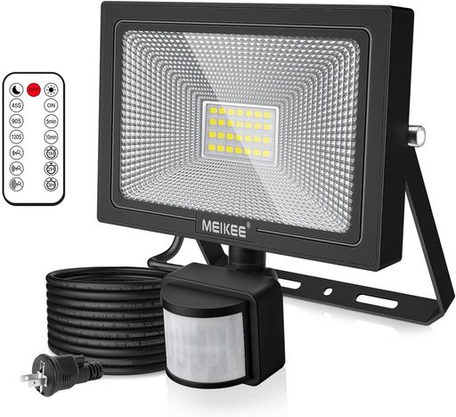 屋外 【主な仕様&amp;2年間保証】:「リモコン付き」「常時点灯機能付き」「入力電圧:AC90~120V」「最適照明範囲:6x6m~8x8m」「消費電力:20W」「led設計寿命:50000時間以上」「色温:6500K2500LM」「LE...