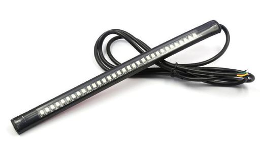 ブレーキライト。 クールにカスタマイズ可能で、汎用タイプ、防水、高効率 電源:12V 重量:約32g LED:32個 サイズ:長さ200mm、幅15mm、高さ8mm 配線長さ:約550mm 配線5ピン:【白】テール、【赤】ブレーキ、【黒】ア...