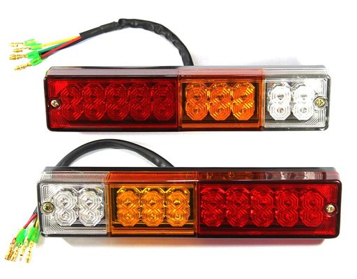 リアライト LEDの明るい光で暗闇を照らします。 各ランプにはLED電球が20個付き、ホワイト:4個、オレンジ:6個、赤色:10個。スモールランプとブレーキランプの明るさが十分で、車検に対応できます。 配線が6本:黒:アース、緑:ポジション...