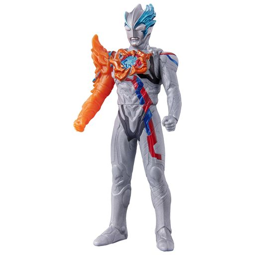 ウルトラヒーローシリーズに、ウルトラマンブレーザーのパワーアップ形態「ウルトラマンブレーザーファードランアーマー」のソフビが登場! 電池・不要 対象年齢:3才~ (C)円谷プロ (C)ウルトラマンブレーザー製作委員会・テレビ東京