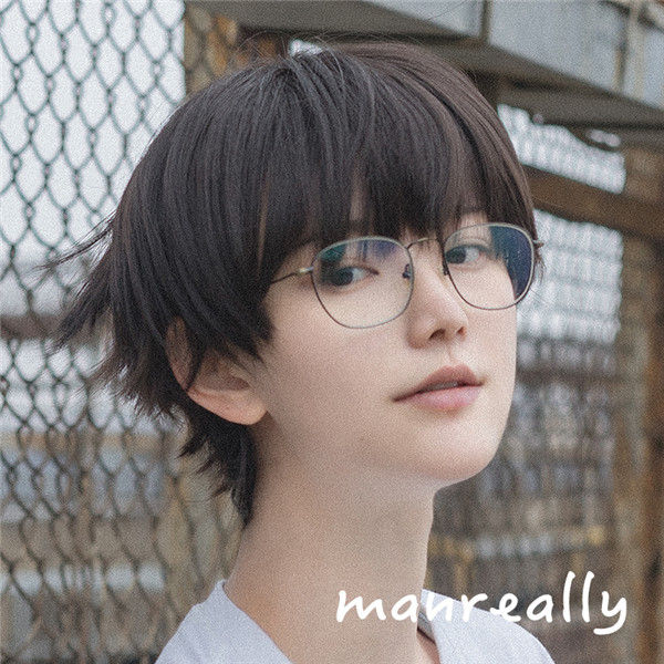 ウィッグ メンズ 短髪 かつら 自然 フルウィッグ コスプレ 男装 おしゃれ ナチュラル かっこいい 可愛い ショート 耐熱ウィッグ 黒 小顔効果抜群 コスチューム 文化祭 学園祭 イベント 日系 学園祭の変装に、かわいく決まるロリータ調ウ...