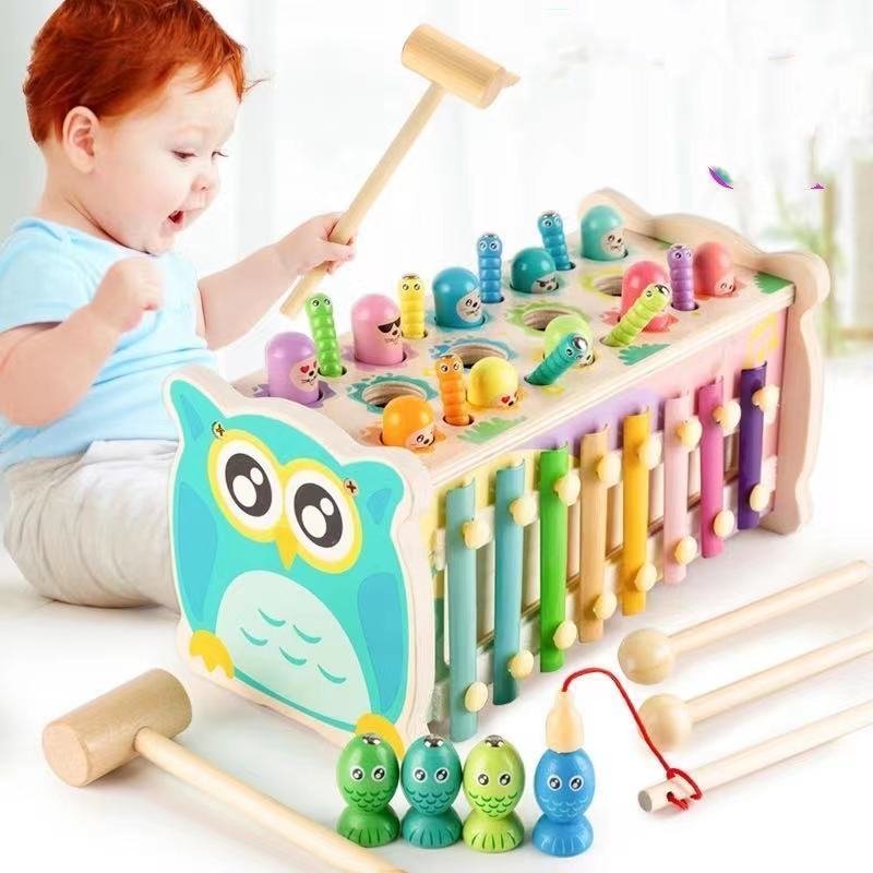 商品内容 魚釣り；ハンマートイ；回せる歯車；虫捕り；叩きピアノ【マルチな知育玩具です】 対象年齢：1歳，2歳，3歳、4歳，5歳，6歳； 生産国：中国 材質 高品質の木材；水性塗料。 叩くおもちゃのなかでも群を抜く面白さ！おうち時間の欠かせな...