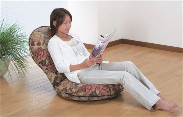 仕様サイズ 水平時：幅550×奥行1100×高さ130mm垂直時：幅550×奥行670×高さ600mm重量 4.0 kg材質 スチールパイプウレタンフォーム低反発ウレタン張り地：ポリエステル41% 綿59%カラー ブラウン系／ブルー系生産地...