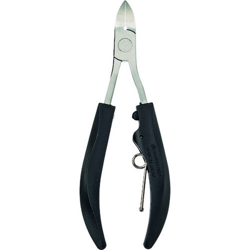 【商品スペック】特長●巻き爪専門医との共同開発品です。●凸刃で爪の中央から切ることで、巻き爪の原因になる爪の角の切り過ぎや深爪を防ぎます。●オリジナルのねじりコイルバネは5万回の耐久テストに合格した優れモノで、耐久性と柔軟性に優れ長時間使用...