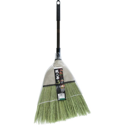 【商品スペック】特長●プロ仕様の万能箒です。●丈夫なスチール柄です。用途●掃き掃除に。仕様●幅(mm)：360●長さ(mm)：830仕様2材質／仕上●穂：ホーキ草●柄：樹脂被覆鋼管セット内容／付属品注意【代引きについて】こちらの商品は、代引...