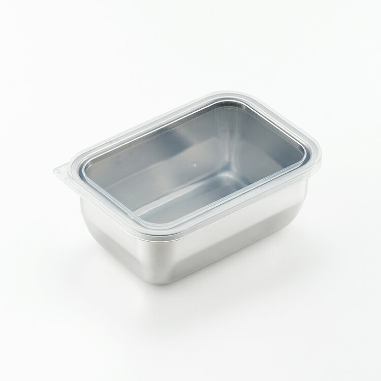 【商品サイズ】全長11.5×全幅16.5×高さ6.3cm【材質】本体/18-8ステンレスフタ/ポリエチレン（耐熱温度50℃、耐冷温度ー30℃）【生産国】日本【容量】810ml【製品重量】135g【包装込重量】153g （ビニール袋）【商品説...