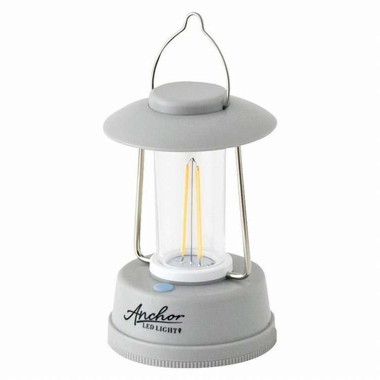 【商品説明】コンパクトで軽量なミニサイズ。小型でも十分な光量で周りを照らします。アウトドアなどにも最適です。生産国:中国素材・材質:ABS、ポリスチレン、ステンレス、シリコン商品サイズ:Φ80×H125mm仕様:点灯時間(光量強):約20時...