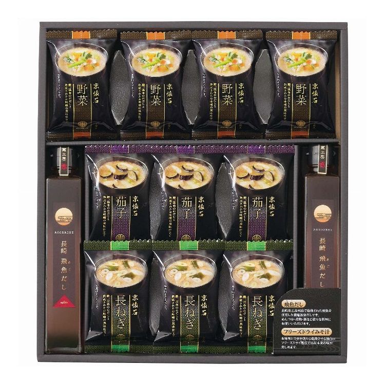 お湯を注ぐだけで本格的な味わいのマルコメフリーズドライ味噌汁と、使いやすい液体タイプの飛魚だしの詰合せです。【商品内容】マルコメ京懐石(野菜4個・茄子・長ねぎ各3個)・長崎飛魚だし200ml×2本【製造国】日本【賞味期間】製造日より常温約3...