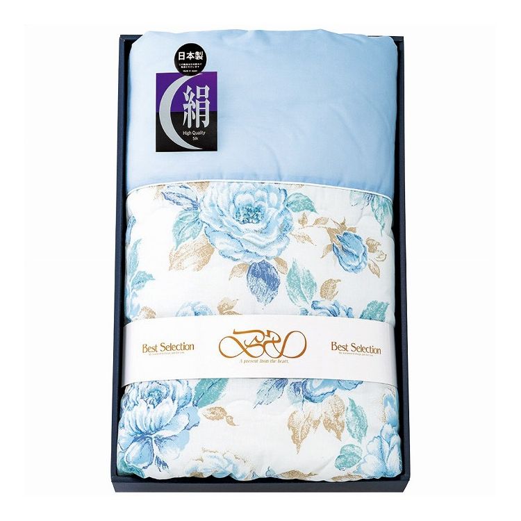 洗濯ネットに入れて家庭用洗濯機でジャブジャブ洗えて楽々お手入れができます。詰め物にシルク10％を配合した綿を使用した日本製の肌布団。【商品区分】雑貨【商品内容】140×190cm肌布団1枚・側地:ポリエステル65％・綿35％・詰めもの:ポリ...