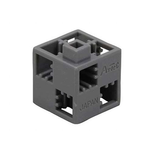 Artecブロック基本四角100Pグレーブロック基本四角×100pcs商品サイズ:ブロック基本四角…W20×H20×D20mm本体カラー:グレー材質:ブロック…ABS梱包形態:ヘッダー付き袋入り生産国:日本保証期間:初期不良対応【送料につい...