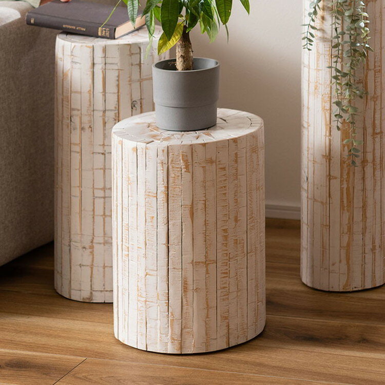 ■商品サイズ約直径30×高さ40cm■素材天然木(パイン) ラッカー塗装■生産国インドネシア■特徴ひとつひとつ表情の違う丸太型のグリーンベース。ホワイトカラーのナチュラルな雰囲気がグリーンを際立たせます。【代引きについて】こちらの商品は、代...