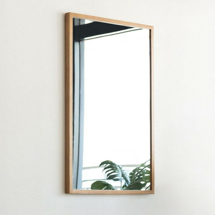 ■商品サイズ幅58×奥行3×高さ88cm■素材天然木(オーク) ラッカー塗装 3mm飛散防止ミラー■生産国中国■特徴●耐久性があり高級木材の一つとされる、美しく個性的な雰囲気を持つ天然木（オーク）の無垢材を使用したウォールミラー。●縦にも横...
