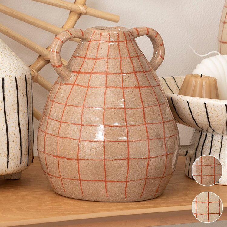 ■商品サイズW17.5×D17.5×H21■素材陶器■生産国中国■特徴落ち着いた色味が美しいフラワーベース&トレイベース。 オブジェのようなインテリアの役割も果たしてくれます。 お部屋を彩るのに欠かせないフラワーベースは、植物を引き立て様々...
