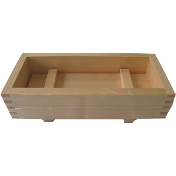 ■商品内容簡単に押しずしが作れる押しずし器。天然木製。職人による手作り。■商品スペック【サイズ(約)】幅24×奥行10.5×高さ6.5cm【材質】スプルス【注意事項】素材特有のヤニが出る場合がありますが害はありません。天然木のため、割れや反...
