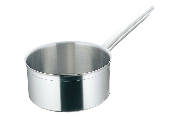 【商品説明】●耐腐蝕性に優れた18-10ボディー●アルミをサンドした厚底は理想の熱伝導●電磁調理器には勿論、あらゆる熱源に対応●業務用製菓・キッチンツール専門メーカーとして、フランスで1814年に創業。常に進化している商品群は丈夫さと斬新性...