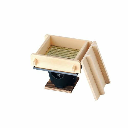 ヤマコー 桧 角蒸ミニセイロセット 大（湯入れ付） QKV6701 JANコード 4988484203345●(内寸)間口×奥行×高さ(mm):145×145×45●材質：檜・竹■写真のp.1536-30Ωやまと鍋コンロセット小は別売です。...