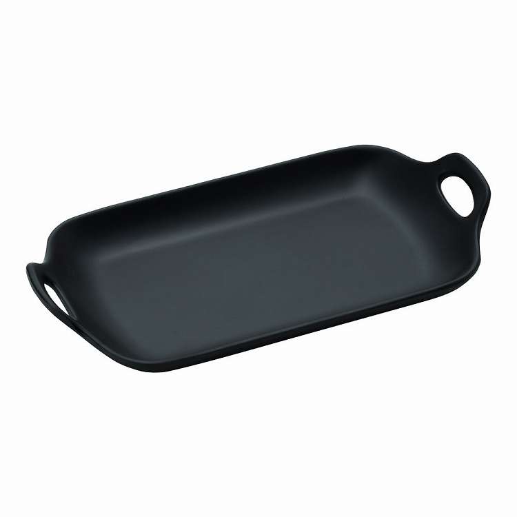 ●長方形なのでテーブルレイアウトのアクセントとして料理を映えさせます。●食洗器使用可。【代引きについて】こちらの商品は、代引きでの出荷は受け付けておりません。【送料について】北海道、沖縄、離島は送料を頂きます。