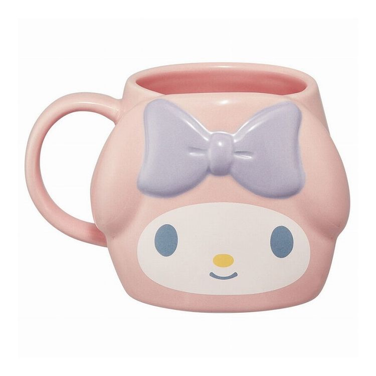 【商品詳細】キャラクターの大きい顔がポイント！陶器製のマグカップ！コーヒーやスープなどでホッと一息したい時にピッタリ！電子レンジ・食洗機対応。【商品サイズ(約)】サイズ：D99×W129×H90mm容量：390ml【材質】陶磁器※陶器は割れ...