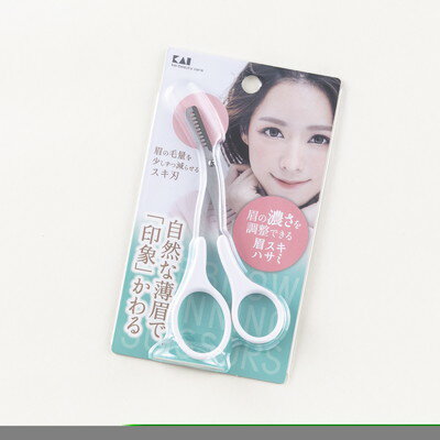 【商品説明】●眉の毛量を減らすことができるスキ刃で少しずつ眉毛をカットして、眉の濃さを調整。●自然な「薄眉」に仕上げます。●パッケージサイズ：140×80×20mm●重量：18g※メーカーの都合によりパッケージ、内容等が変更される場合がござ...
