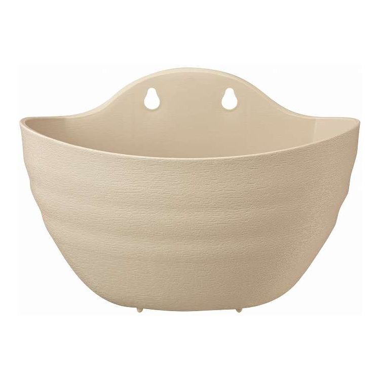 ●フレグラーシリーズ。【商品情報】●素焼きのような質感と緩やかなウェーブが特徴。●飽きのこない高いデザイン性だけでなく通気性のよい鉢底など機能面も充分。●豊富な形状・サイズバリエーションで、1本仕立てに適したポットから寄せ植えに最適なプラン...