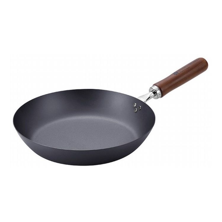 商品説明●高い耐腐食性と耐摩耗性。●表面加工：窒化加工●使用熱源：ガス・100V・200V　IH調理器●材質：鉄（底厚1．6mm）よこやま【代引きについて】こちらの商品は、代引きでの出荷は受け付けておりません。【送料について】北海道、沖縄、...