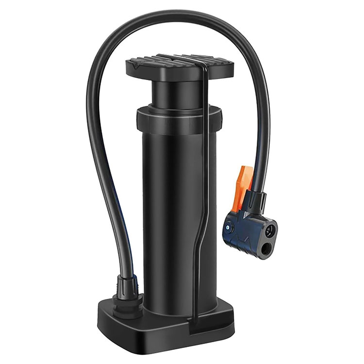 ・米式・英式・仏式のすべての自転車の空気入れに対応・コンパクトかつ軽量で、レジャーに携行しやすい・足踏み式だから手で押すより力が入れやすい・付属パーツで各種ボール・レジャー用品の空気入れ可能・パーツは本体の底に収納可能で無くす心配なし【商品...