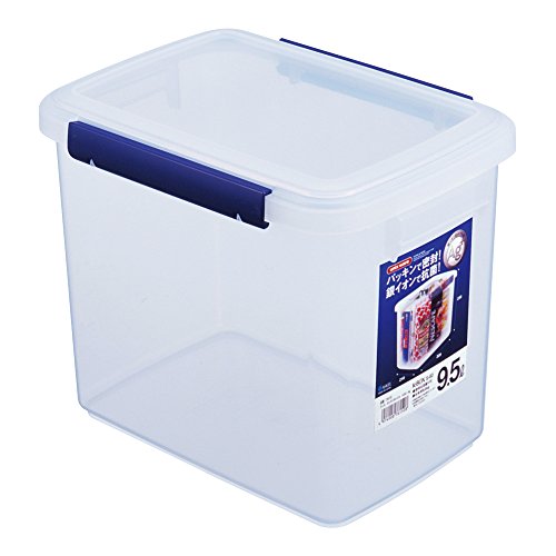容量(L): 9.5材質:本体・フタ/PP(ポリプロピレン)、止め具/ABS樹脂、パッキン/シリコンゴム銀イオン抗菌加工【特徴】【特徴】密閉性を高め、湿度を防ぐパッキン付き。アップロック式のフタで開閉もらくらくです。【仕様】容量：9.5L商...