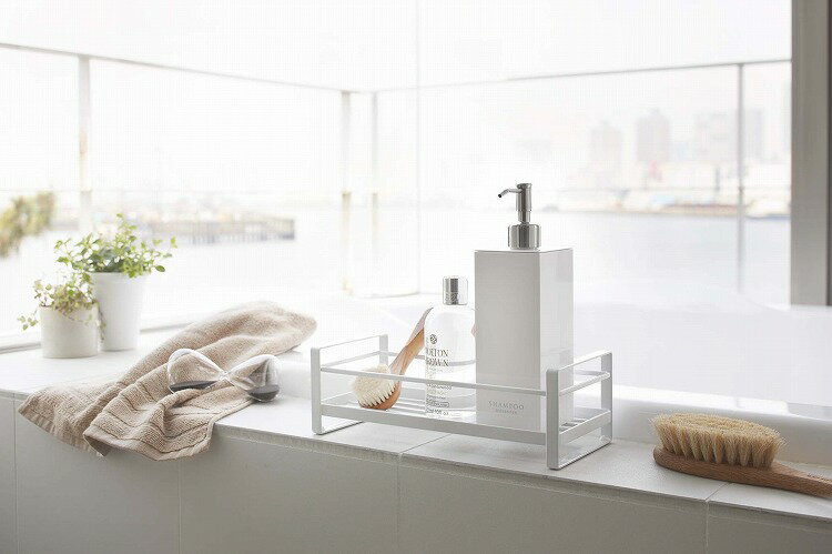 ■サイズ(幅×奥行×高さ)約28×12.5×9cm■重量(kg)約550g■素材・材質本体：スチール(ユニクロメッキ+粉体塗装)クッション：シリコン樹脂■原産国中国■特徴バスタブの縁にも便利な収納ラックです。空いているスペース有効的に活用で...