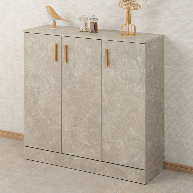 限定オリジナルカラー大理石柄とシャンパンゴールドの取っ手が高級感溢れるデザイン。甘すぎないくすみカラーグレー×直線的シンプルデザインが、お部屋に馴染みやすく、インテリアをお洒落に演出します。コンパクトながらも収納力抜群でカウンター下や窓下に...