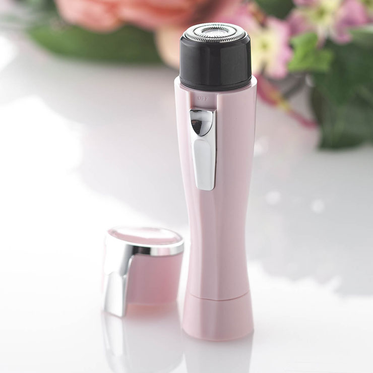 ●商品サイズ：幅3×奥行11.5×高さ3cm 46g●材質：本体＝ABS樹脂、金属部刃＝ステンレス刃、お掃除ブラシ／持ち手部＝ポリカーボネート樹脂、ブラシ部＝ポリプロピレン樹脂●原産国：中国●完成品●電池使用時間目安＝約60分、連続使用時間...