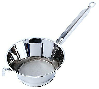 【商品詳細】いろいろなこし器に。サイズ：外径14．6cm×高さ6．4cm金網：0．23×32メッシュ注意：金網が切れたり、巻き込み部分から外れたりした場合は使用しないでください。電子レンジでは使用しないでください。使用前に食器用洗剤で洗って...