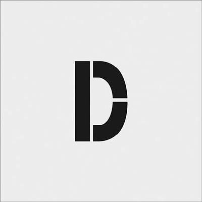 【商品詳細】●吹付用のステンシルプレートです。●ポリプロピレンの薄い板のため曲面にそわせて使用することができます。●材質がポリプロピレンのため、使用後の処理も簡単です。●駐車場などの吹付用プレートに。●表示内容:D●プレートサイズ(mm):...