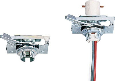 【商品詳細】●照明器具電源の取り出しに使用します。●上段の導体から取り出すL型と、下段から取り出すS型があります。●プラグとクランプで構成されており、器具を直付けできます。●定格:2P6A300V・E付●種類:L型生産国：日本重量：50g【...