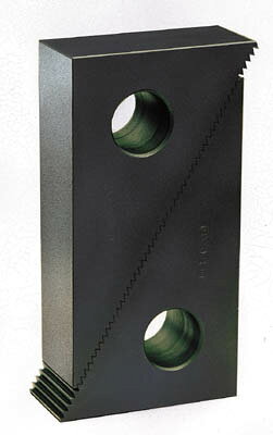 【メーカー型番】7-S【JANコード】4967521908733【ブランド】スーパーツール 【特徴】●1-S〜9-Sまでどれを組み合わせてもかみ合うよう設計されています。【用途】●クランプの高さ調節に。【仕様】●幅(mm):35●高さ(mm...