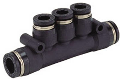 【メーカー型番】PKG8-4【JANコード】【ブランド】ピスコ【特徴】●機種を豊富に取り揃え、あらゆる空気圧配管に対応します。●機種により取付け後、チューブの取出角度が変えられます。●条件により、水を流すことも可能です。【用途】【仕様】●適...