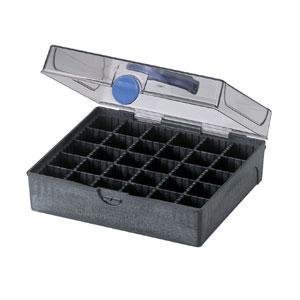 【商品型番】　IBN−03　【商品説明】　収納されている印判がひと目でわかるクリアータイプの蓋を採用した印箱【大型】。 ●外寸／214.5×200.2×89.5mm　●内寸／202.0×172.0×70.0mm　●重量620g