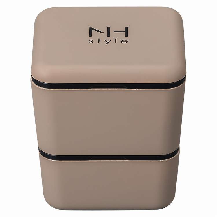 【商品説明】コンパクトに収納できるお弁当箱です。容量は600ml（上段：360ml、下段：240ml）です。蓋・中蓋以外は電子レンジ対応です。中蓋以外は食洗機対応です。安心の日本製です。【商品情報】■サイズ約 幅10×奥行10×高さ11（c...