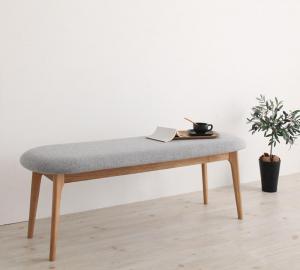 JoleExtension Dining Table×Scandinavian Design Chair&Bench Set＿＿＿＿＿＿＿＿＿＿＿＿＿＿＿＿＿＿＿＿＿＿MODERN DESIGN 大胆さと繊細さが同居する、シンメトリーの造形...