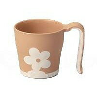 つかみやすく、折れにくい取っ手が特徴のマグカップです。蓋はそのまま密閉蓋として、ガイドに沿って穴を開ければストローを指しても使用可能です。水に沈みます。素材：ポリプロピレン規格詳細○サイズ：114×80×82mm○容量：240ml○食洗機可...