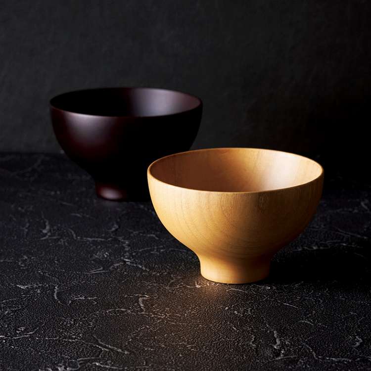 【商品詳細】流れるようなフォルムで手にしっとりなじむ天然木製汁椀です。日常に木の温かみを感じてください。材質:天然木（ウレタン塗装）生産国:中国【代引きについて】こちらの商品は、代引きでの出荷は受け付けておりません。【送料について】北海道、...