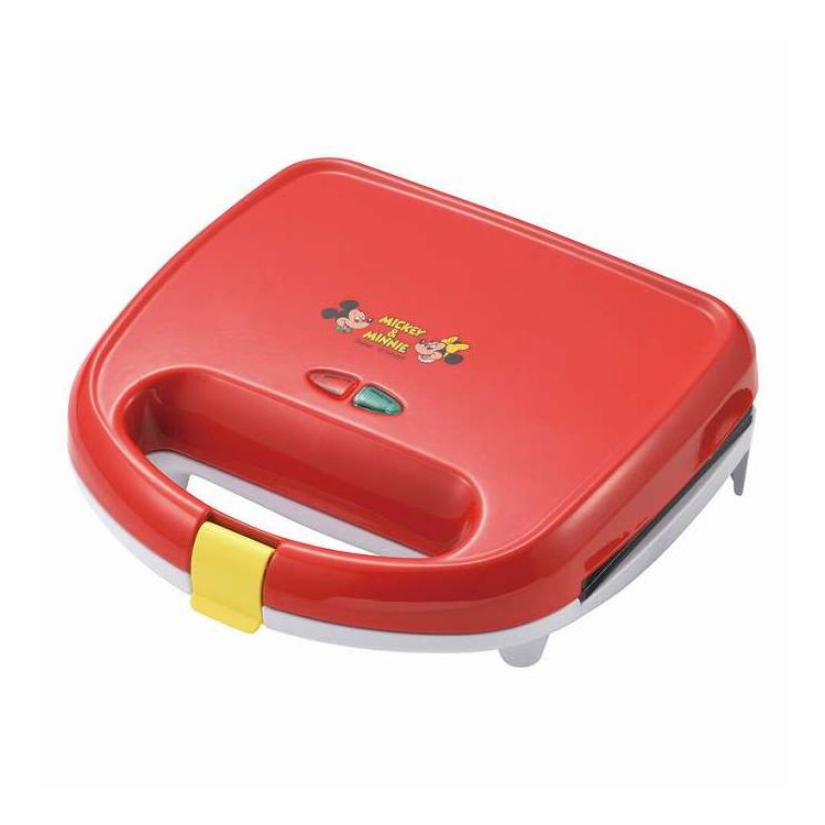 【商品詳細】ポップなミッキー&ミニーのデザインとレッド+イエローのカラーリングで元気がもらえる。ホットサンドメーカーはホームパーティーやちょっとした集まりでも活躍しそう。ミッキー&ミニーの焼き目がつきます。1度に2枚焼けます。内容:本体（約...