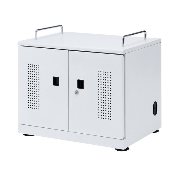 【商品詳細】タブレットを40台収納できるキャビネット●タブレットを一括で20台収納できる鍵付き保管庫です。（有効内寸：W25×D280×H215：11インチ程度まで対応）●収納部の底部には滑り止めクッション材が装備されています。●充電用のタ...