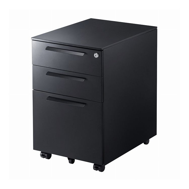 【商品説明】■書類・小物が整理しやすい3段タイプのキャビネットです。■引出しは1段ずつ開閉できるセーフティロック機構を採用しています。■引き出し上段にはペントレーが付属します。■引き出し下段には仕切板が付属し、A4ファイルの収納に便利です。...