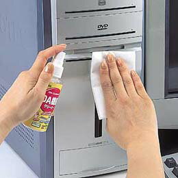 パソコン、キーボード、コピー機などの汚れ落とし。[特徴]●パソコン、キーボード、FAX、コピー機などの汚れを落とし静電気を除去します。●本体容器に再生PET70%を使用した環境にやさしい商品です。※ディスプレイやフィルターには使用できません...
