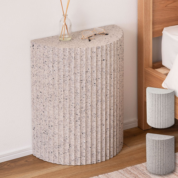 ■商品サイズ幅40×奥行20.5×高さ48cm■素材繊維板 ラッカー塗装■重量2kg■生産国中国■特徴●テラゾー柄と呼ばれる石の様な模様を施したトレンド感のあるシリーズ。オブジェの様な存在感で、個性ある空間を演出できます。●凹凸のある、テラ...