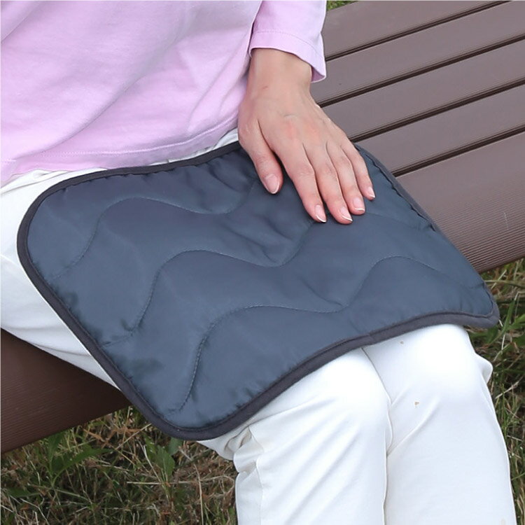 材質：側地：ポリエステル、中わた：ポリエステル(天然鉱石オーラパウダー含有)【特長】冷え対策、保温グッズ、オーラ蓄熱繊維、冷え、足、首、肩、ひざ【送料について】北海道、沖縄、離島は送料を頂きます。日本産 オーラ岩盤キルトレギュラー/ブラウン...